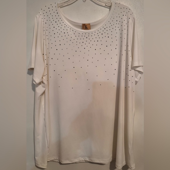 Kasper | Tops | Kasper White Rhinestone Top | Poshmark